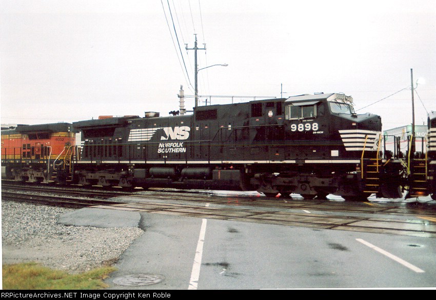 NS 9898